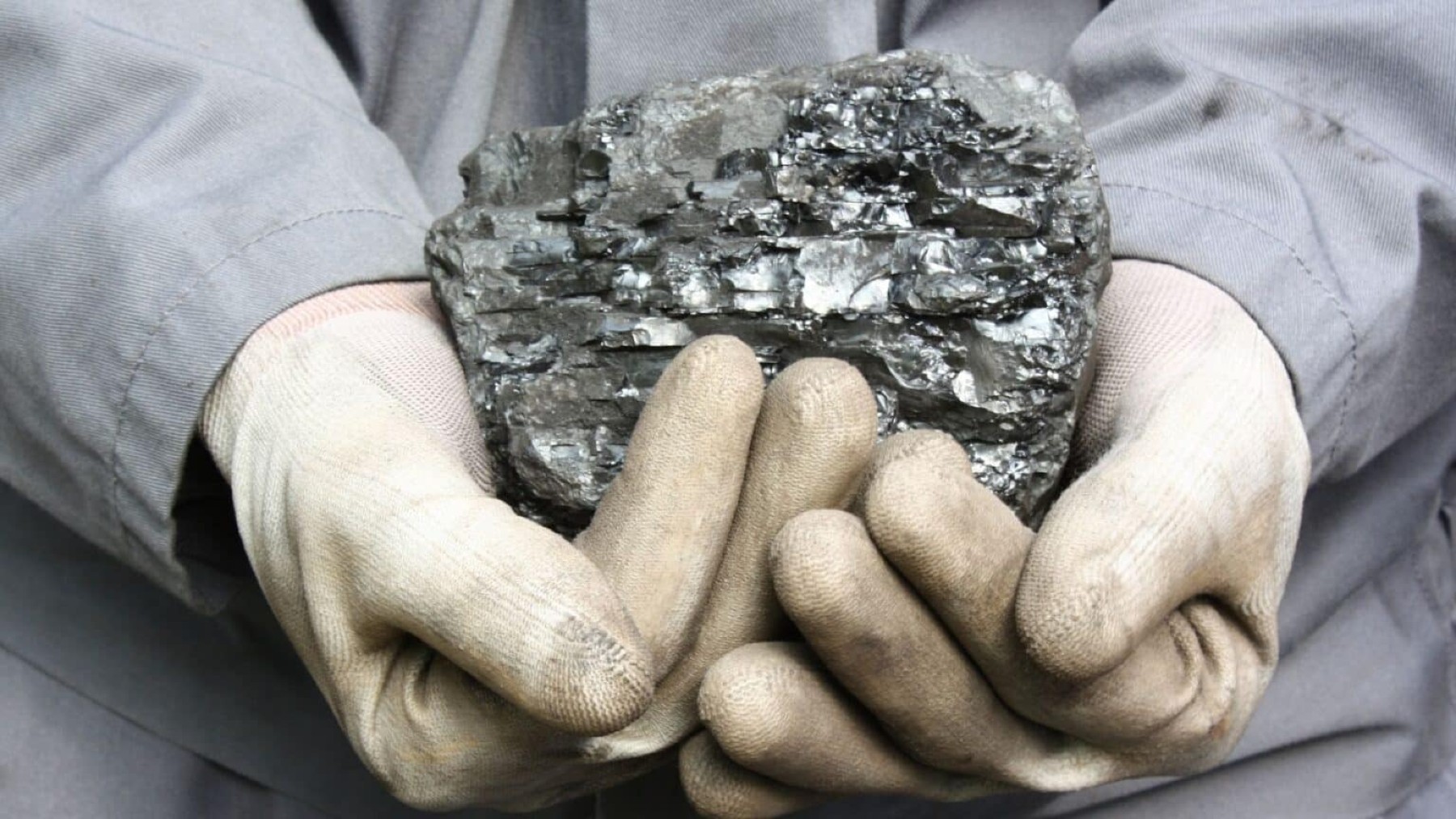 America discovers rocks with infinite energy: White in color and ...